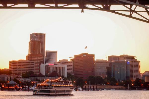 Portland Spirit 2024 Valentine’s Day Dinner Cruise | Spectacular Views ...