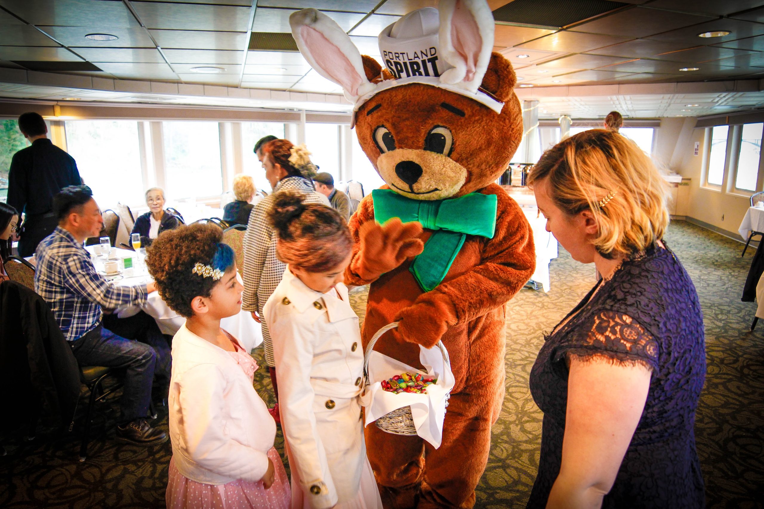 2025 Easter Cruise @ Portland Spirit | Brunch Buffet, Live Music ...